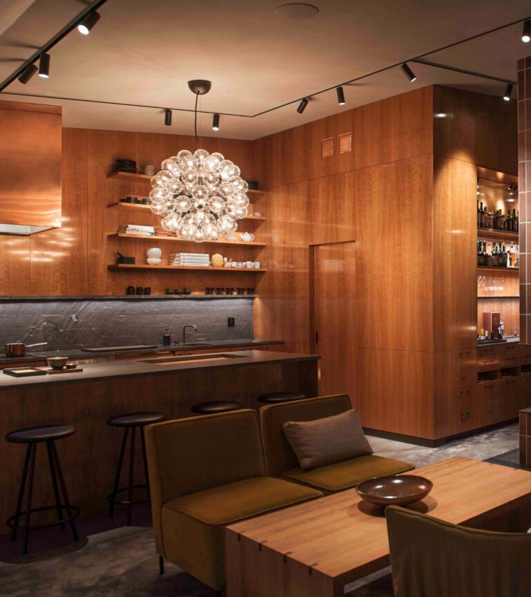 Paloma Design Studio | Lighting designer | Talk To